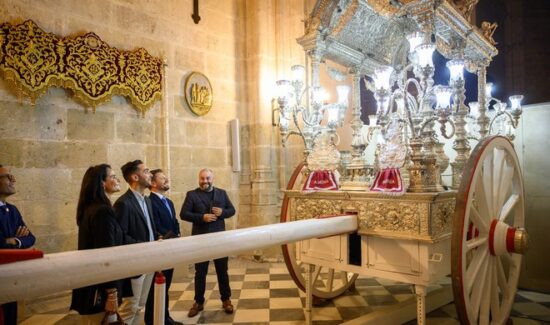 La exposición ‘Signum Fidei’ llena la Catedral de simbología y ...
